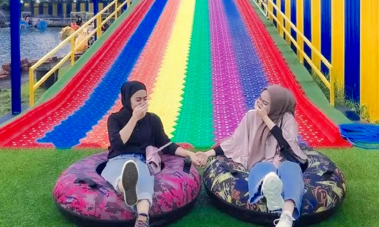 Triwulan Pertama, Jumlah Kunjungan Wisatawan di Kabupaten Blitar Capai ...