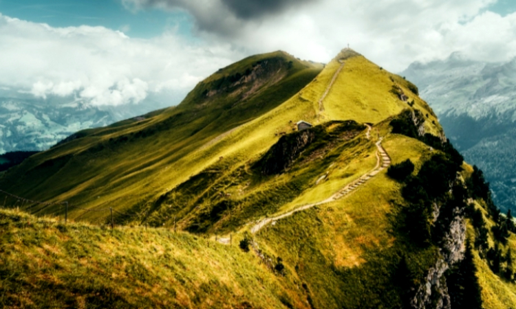 Pendakian Gunung Arjuno via Tretes: Jalur Favorit Para Pendaki di ...