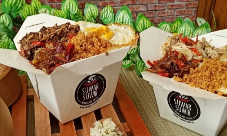 Suwar-Suwir: Camilan Manis Khas Tape Singkong dengan Beragam Varian Rasa yang Menggoda - Sumber ...