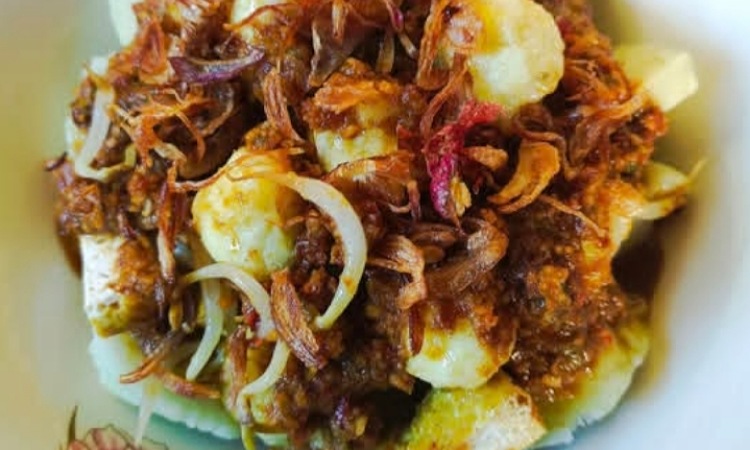 Lontong Tahu Telur: Kuliner Tradisional dengan Sentuhan Modern yang ...