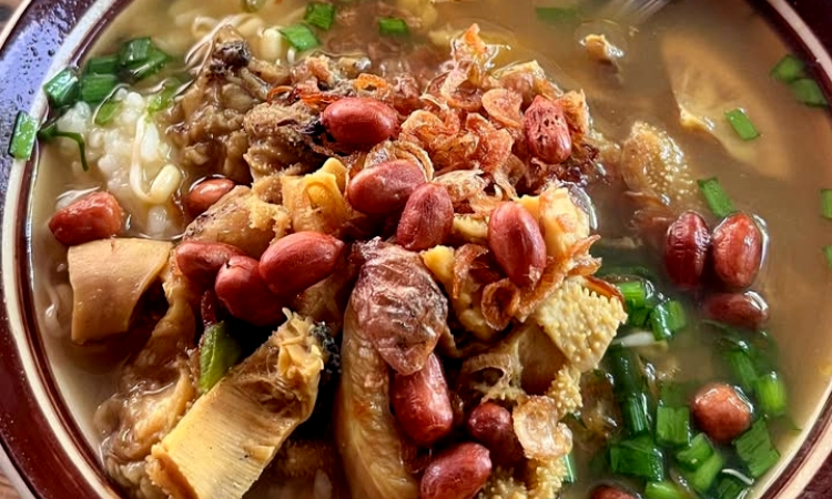 Soto Mata Sapi: Sajian Unik dengan Kuah Bening Kaya Rempah - SUARA ...