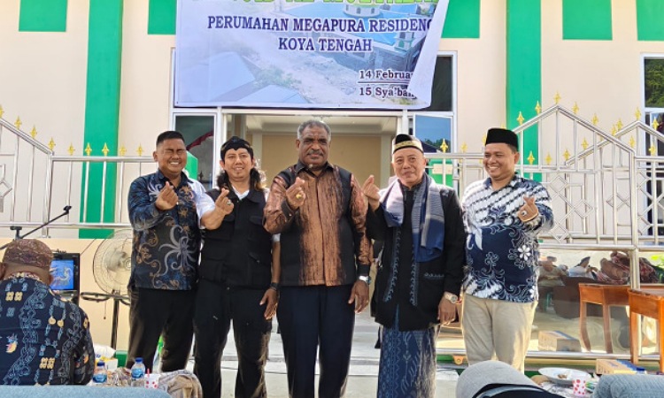 Resmikan Masjid Al-Mutazam, Ini Pesan Abisai Rollo Sebagai Walikota ...