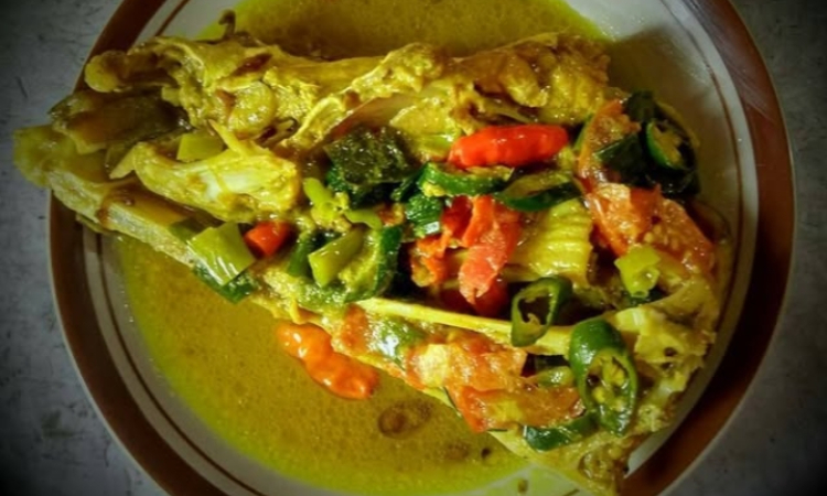 Pindang Gombyang Manyung: Menyelami Kelezatan Kuliner Khas Indramayu ...