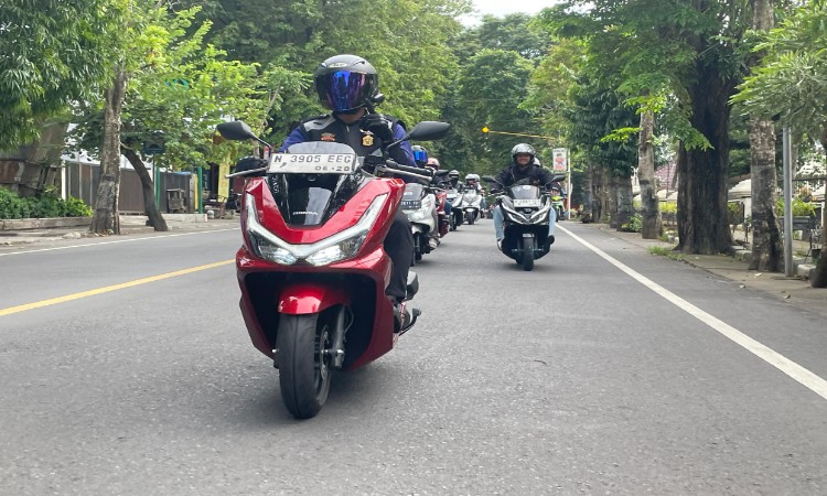 Berkendara Nyaman dan Cari Aman Memasuki Bulan Puasa - SUARA INDONESIA