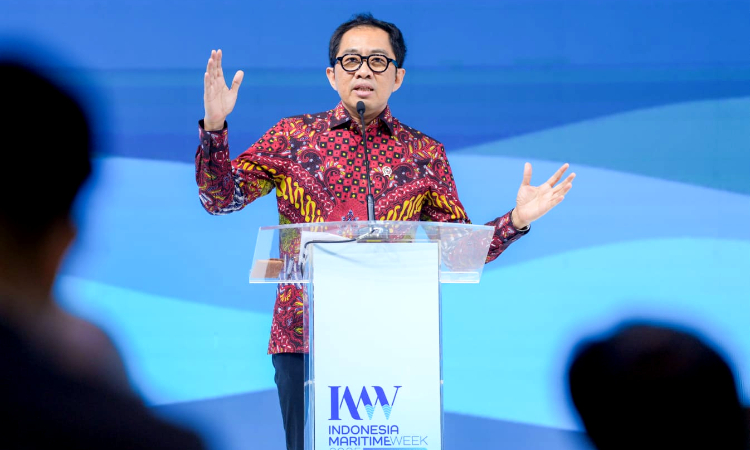 Wamenperin Faisol Riza Dorong Transformasi Industri Kapal sebagai Peran ...